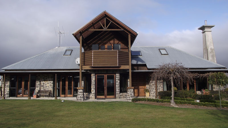 Colin Shore Building » Projects